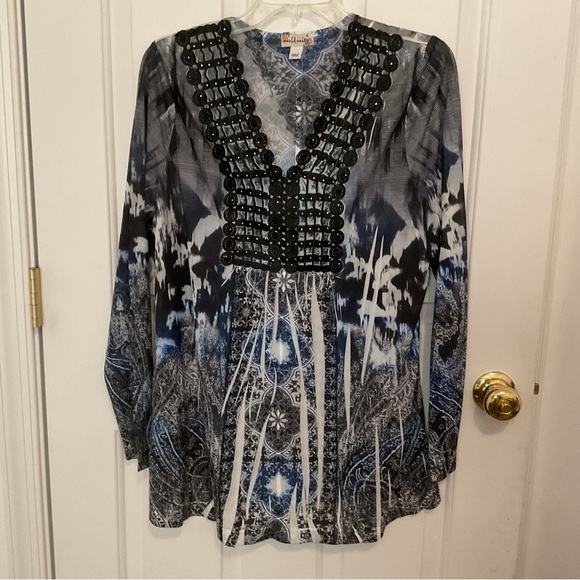 Unity World Wear | Tops | World Unity Xl | Poshmark